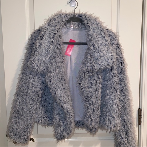 Jackets & Coats | Grey Fuzzy Trendy Jacket | Poshmark